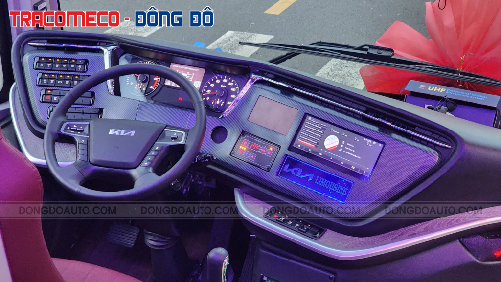 Bàn giao XE KHÁCH 34 PHÒNG TRACOMECO 2024 cho Quốc Hoàng Limousine ...